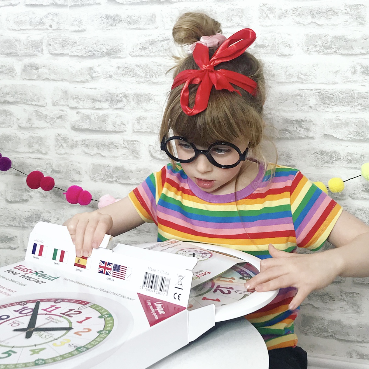 Learning to tell the time with Easy Read Time Teacher Clocks