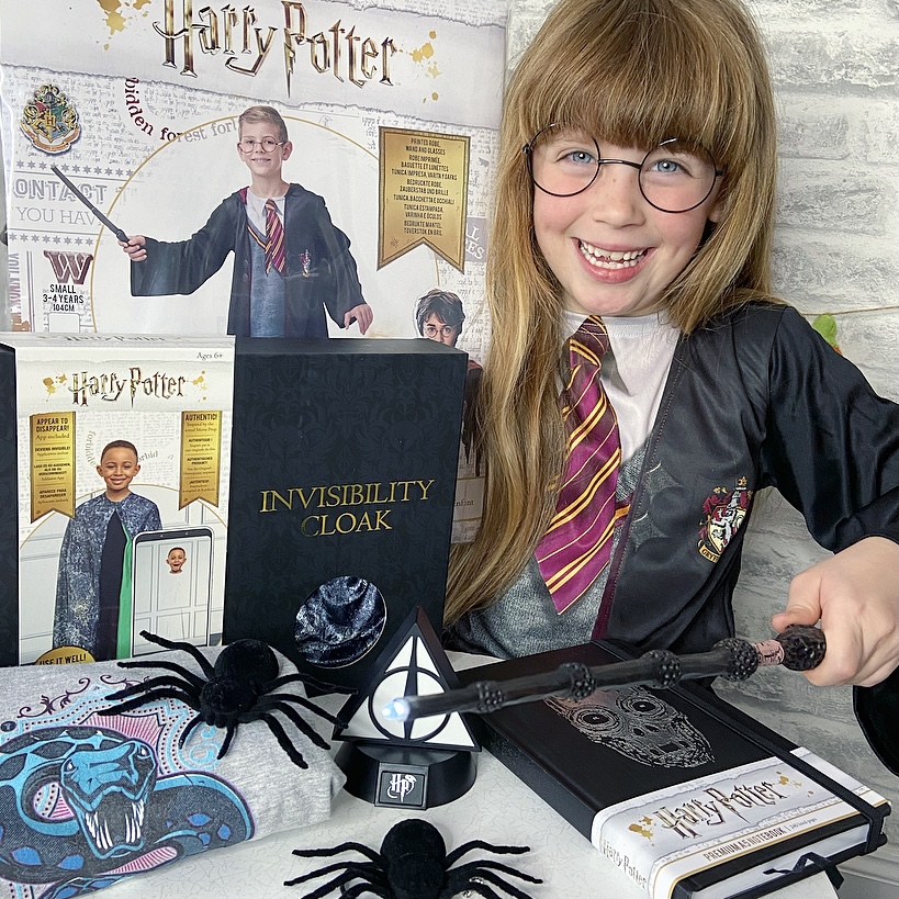 Into the Wizarding World of Harry Potter