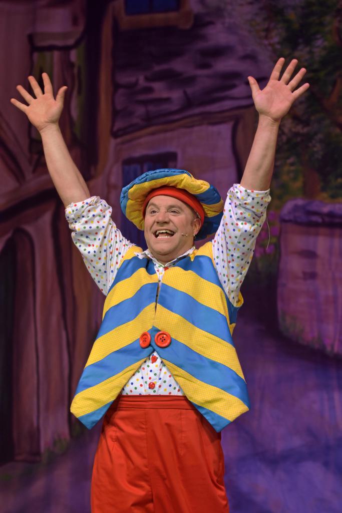 Beauty and the Beast, Anvil Arts Pantomime Review